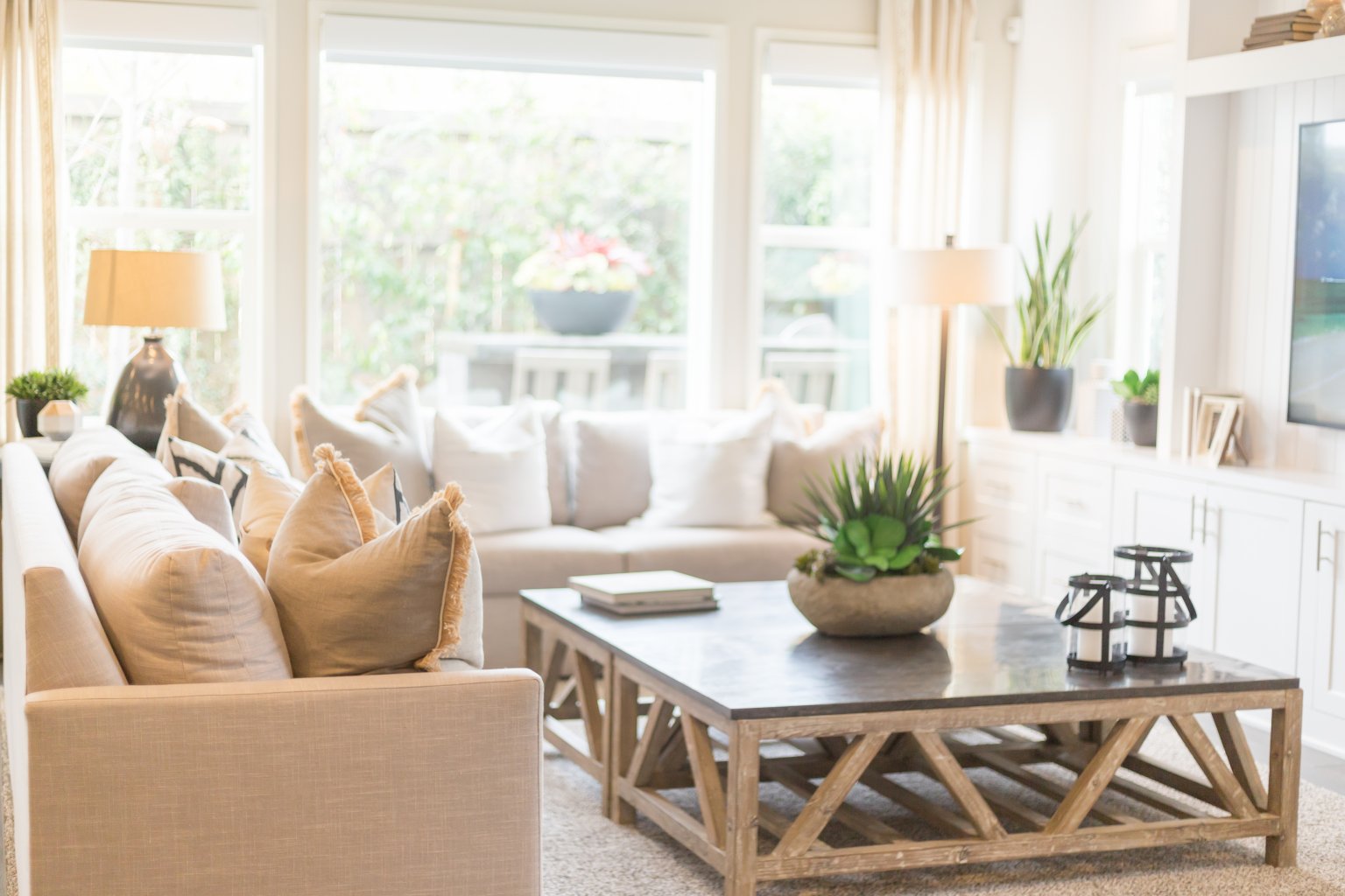 Clutter Blocks- How Your Stuff Holds You Back - The Simplicity Habit