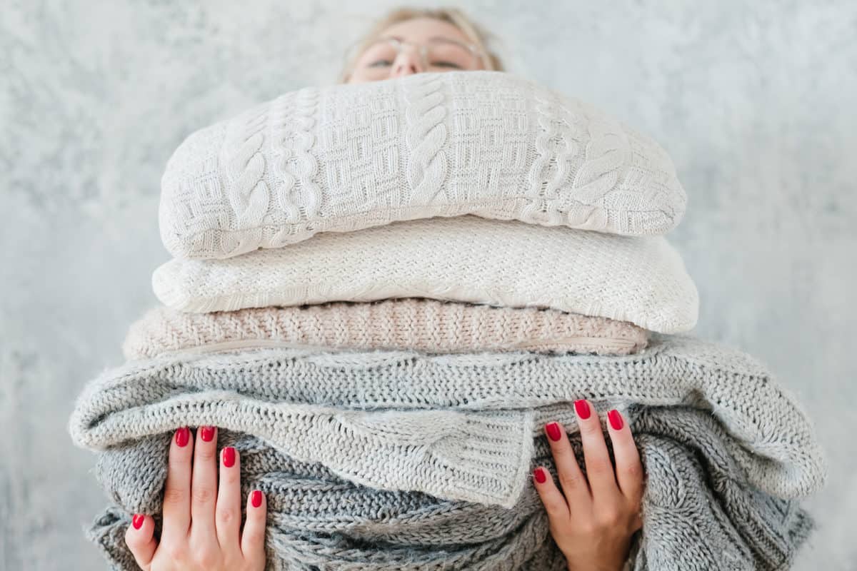 What to Declutter During the Winter: 7 Things to Clear Out - The ...