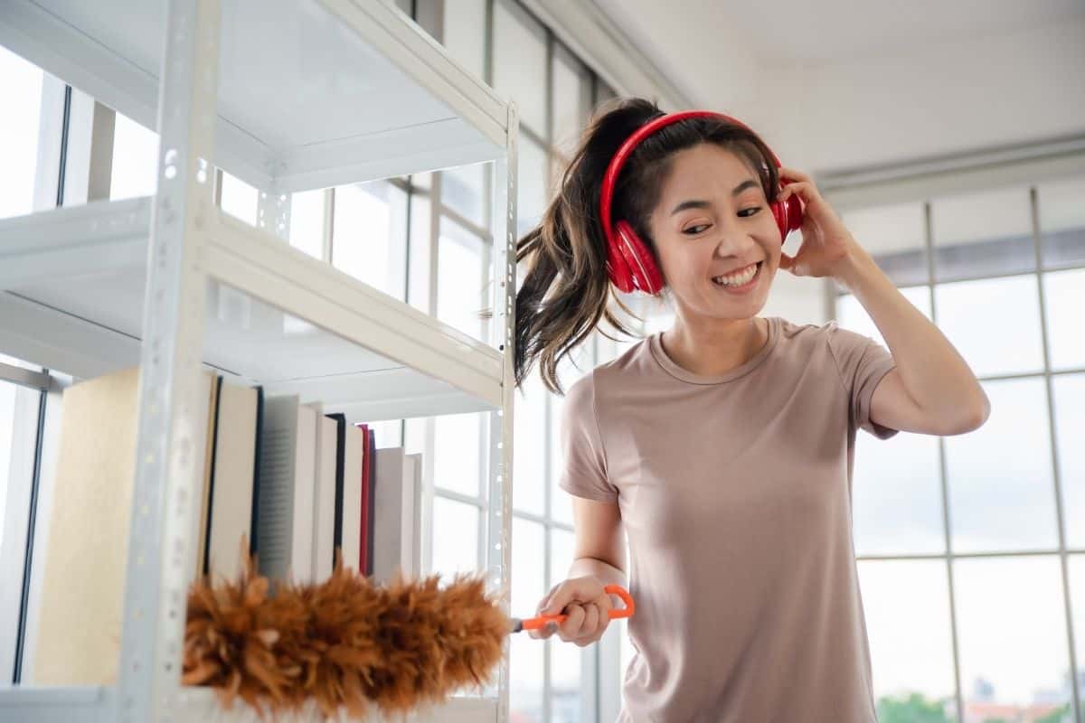 14 Secrets to Make Cleaning Less of a Chore - The Simplicity Habit