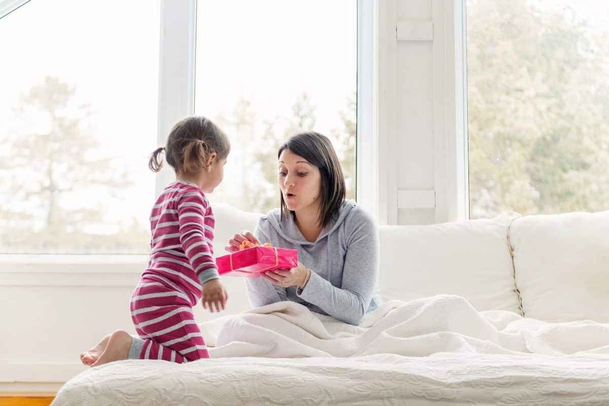 Meaningful Low Waste Gift Ideas For Mother S Day The Simplicity Habit