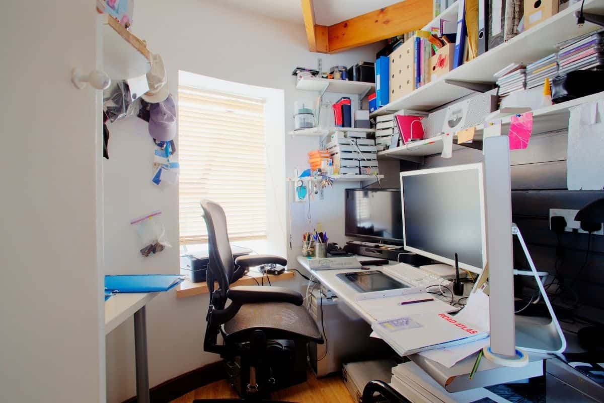 How Much Stuff Is In the Average American Home? - The Simplicity Habit