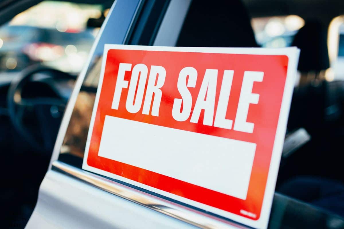 The 10 Best Things to Buy Second-Hand - The Simplicity Habit