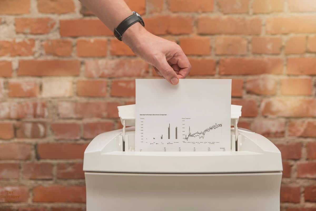 7 Types of Paperwork You Need to Keep (and 3 You Can Declutter) - The ...