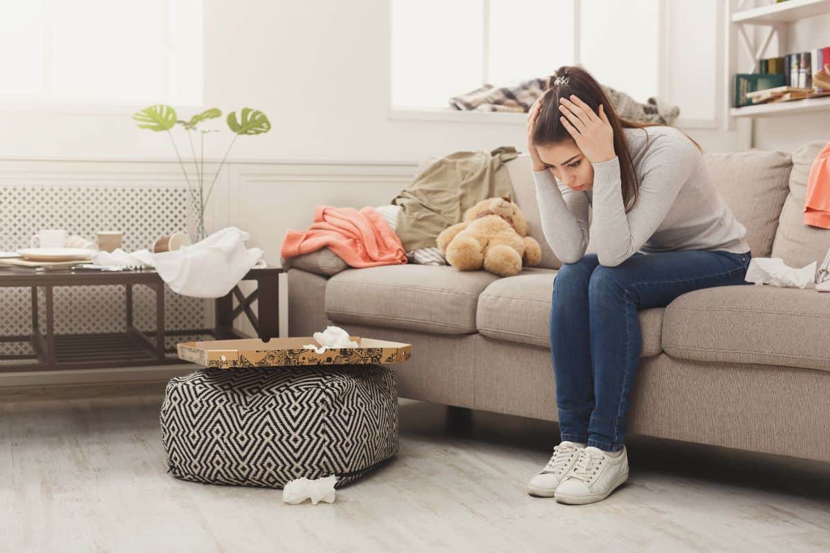 Clutter Tolerance: 3 Ways to Know When You Have Too Much, According to ...