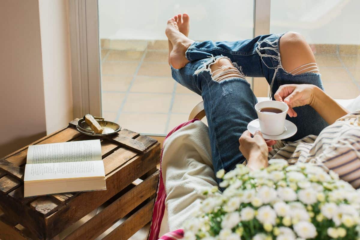 What JOMO is (& Why You Should Embrace It in Your Life) - The ...