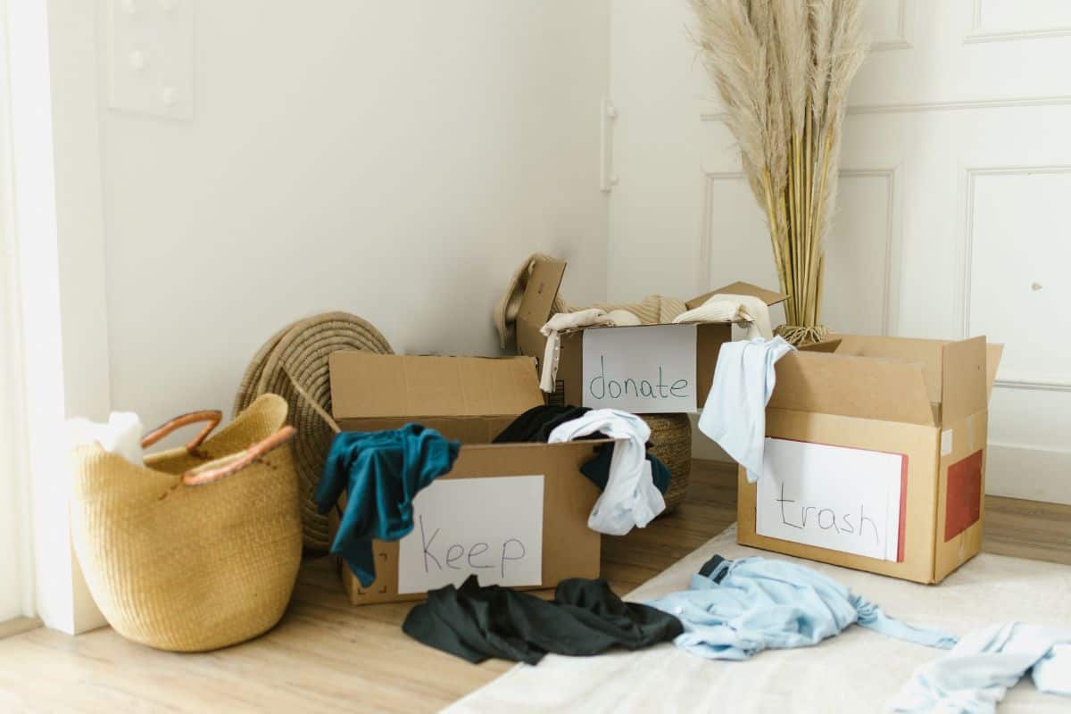 Simplify Your Home: Try the '365 Less Things' Decluttering Method - The ...