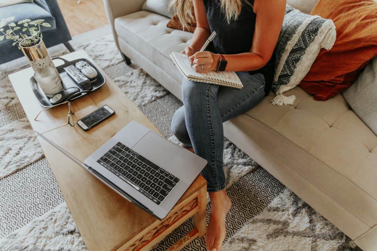 How to Live a Simple Life: 7 Practical Ways to Get Started - The ...